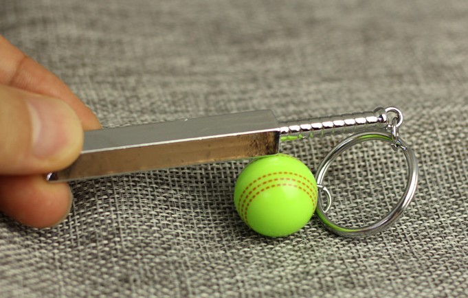 Cricket alloy keychain, Custom Your Ball Keychains,Keychains Favors ...